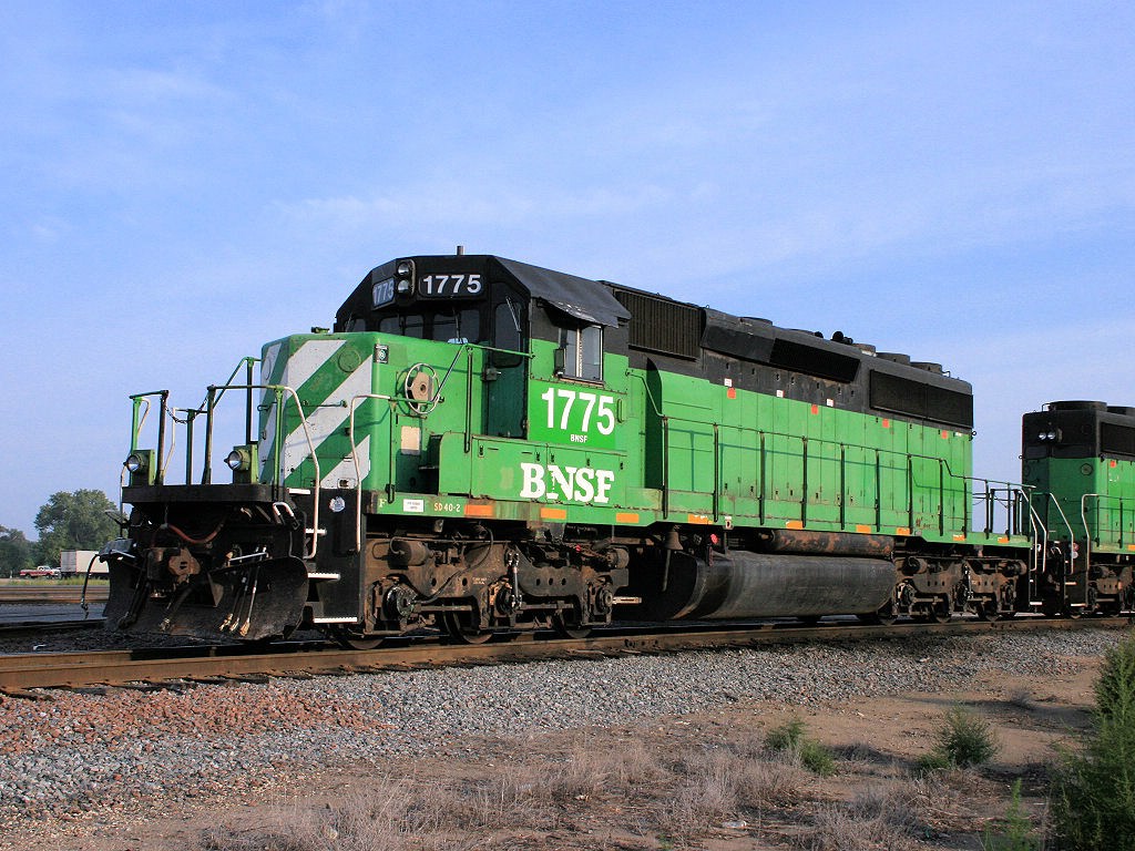 BNSF 1775